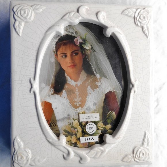 Fetco | Accents | Vintage Fetco Ceramic White Rose Wedding Photo ...